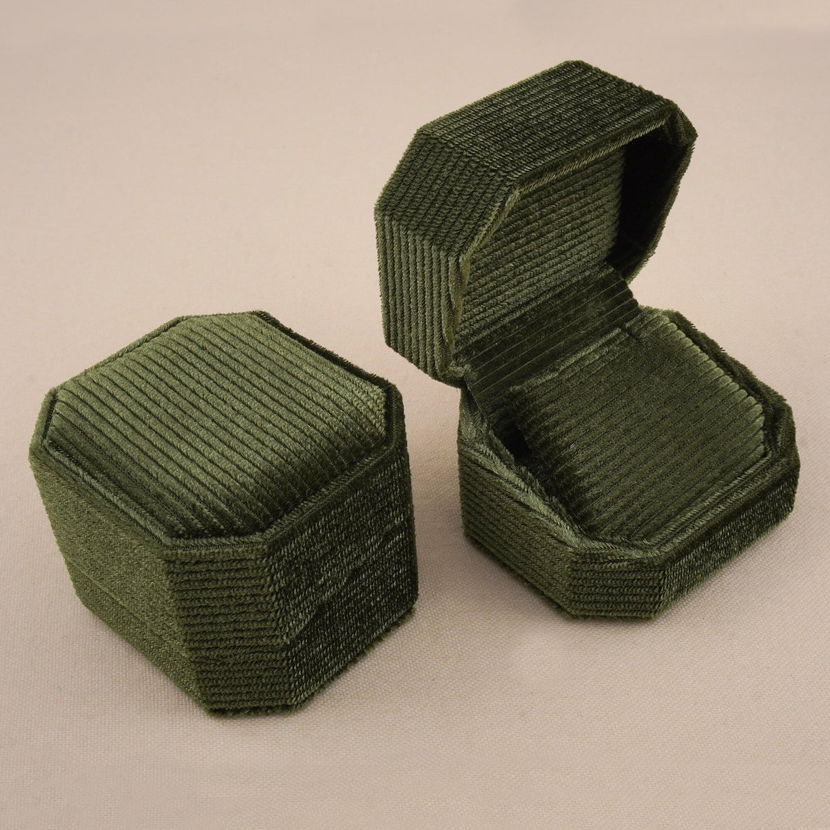 Necklace Box - Olive Green | Fine Jewellery Boxes – Ore Metals