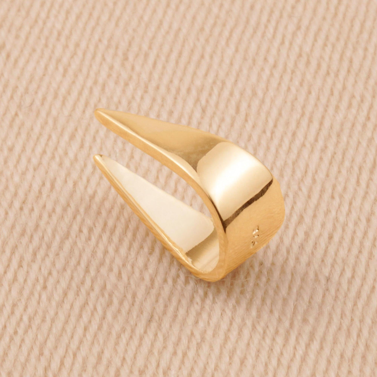 9ct Yellow Gold Pinch Bail Pendant | Jewellery Supplies – Ore Metals